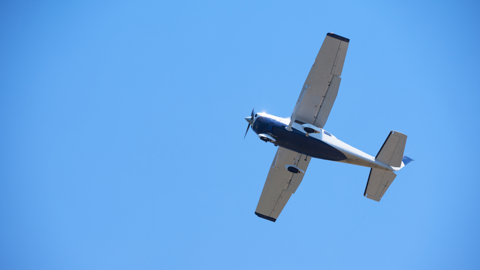 Student Pilot's Guide to Cross Country Planning - Thrust Flight