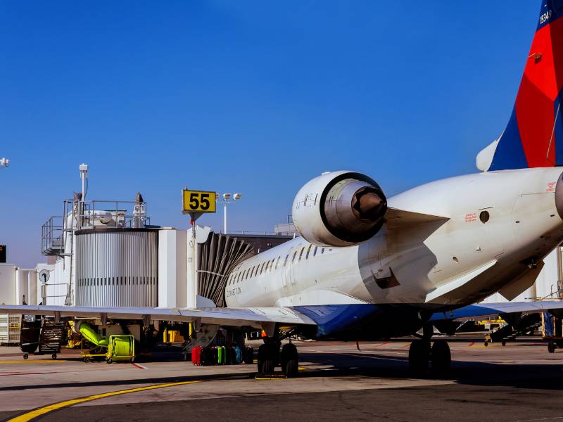 Understanding the Pilot Shortage: A Career Outlook for Aviators ...